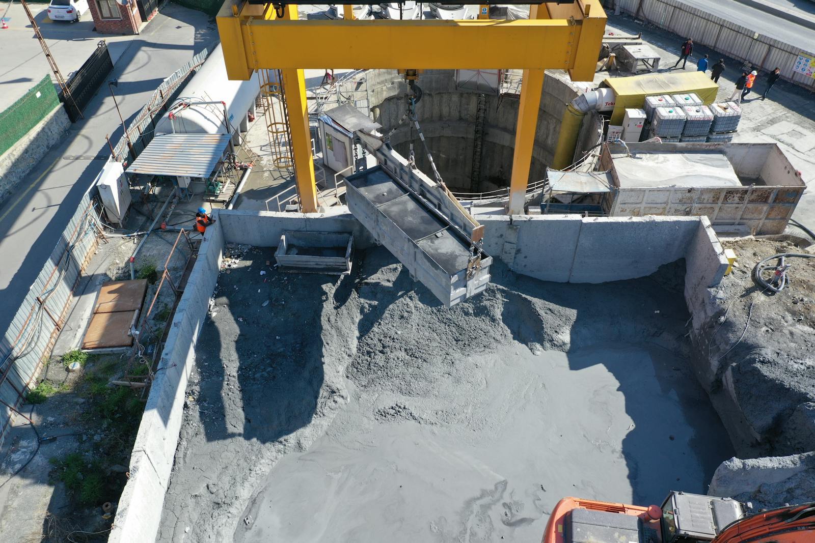 Hire Skilled Concrete Pourers and Finishers for Your Construction Project