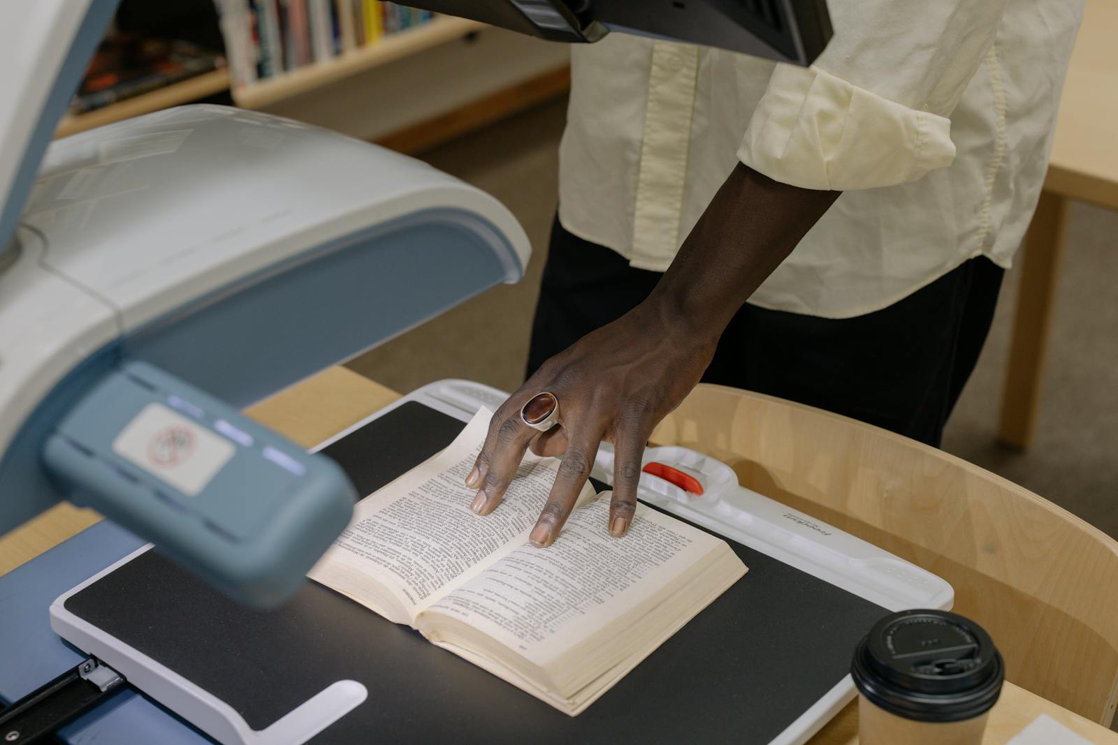 How to Hire Temporary Workers for Scanning Projects