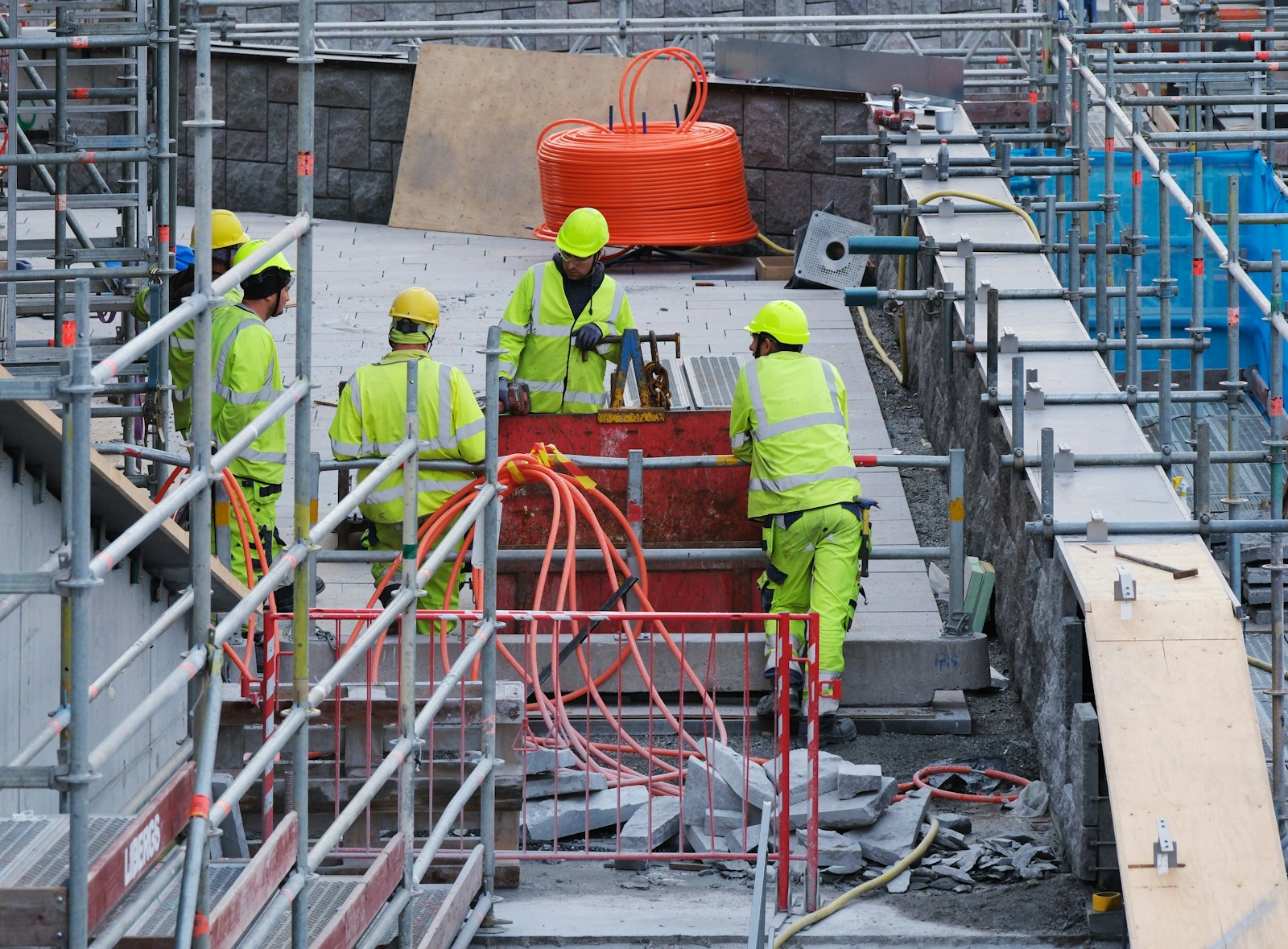 How to Hire an Experienced Site Foreman for Your Construction Project
